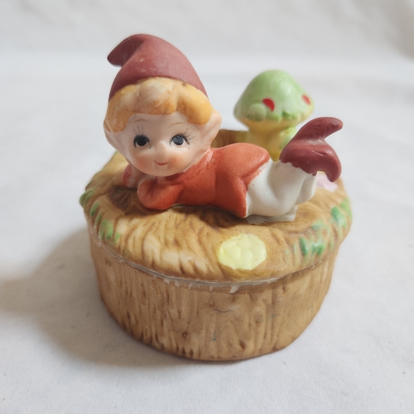 Homco | Accents | Garden Gnome Mushroom Trinket Box | Poshmark